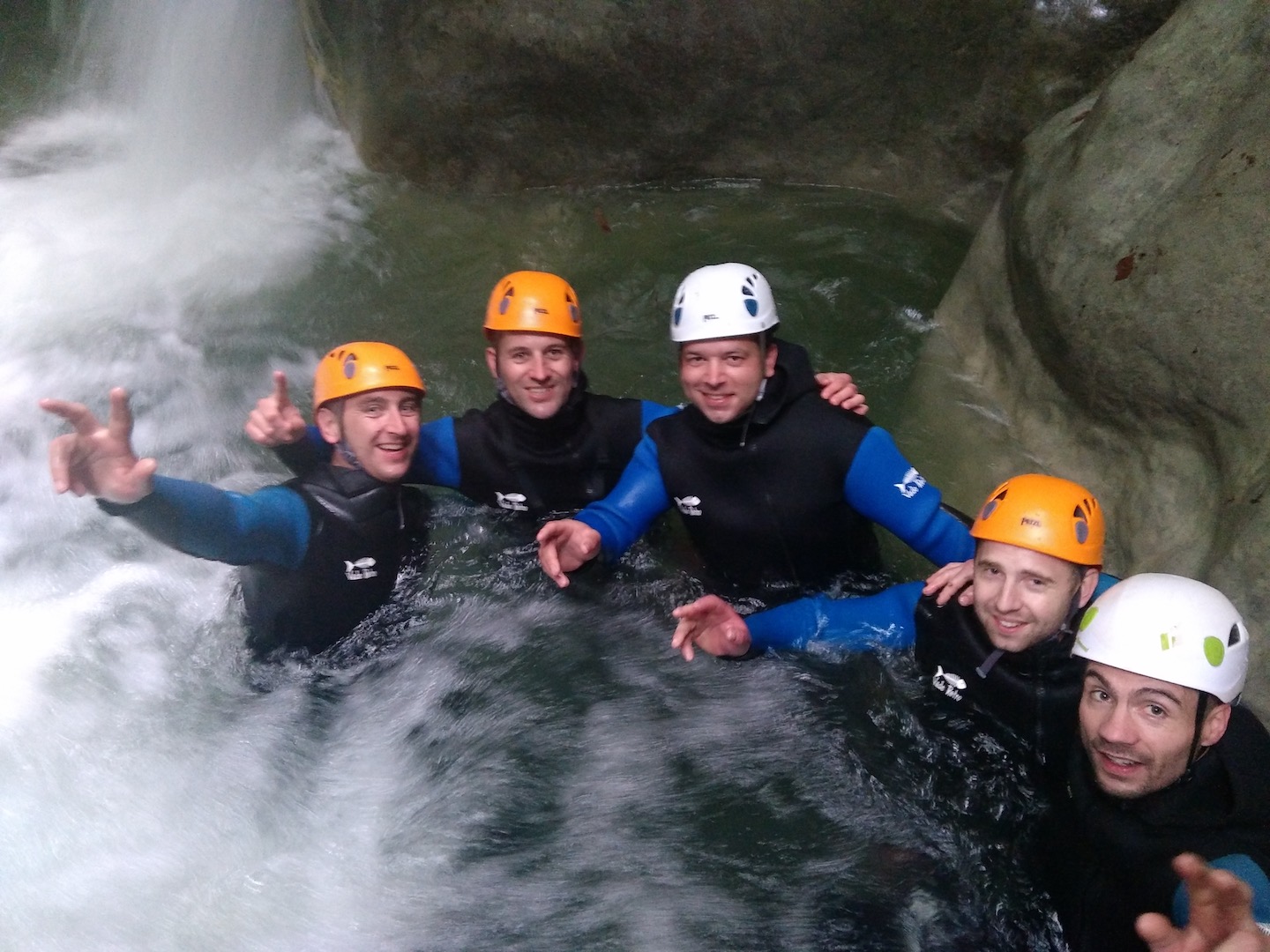 The Great Waterfall of Angon - Jérémy Janody - Guide de haute-montagne